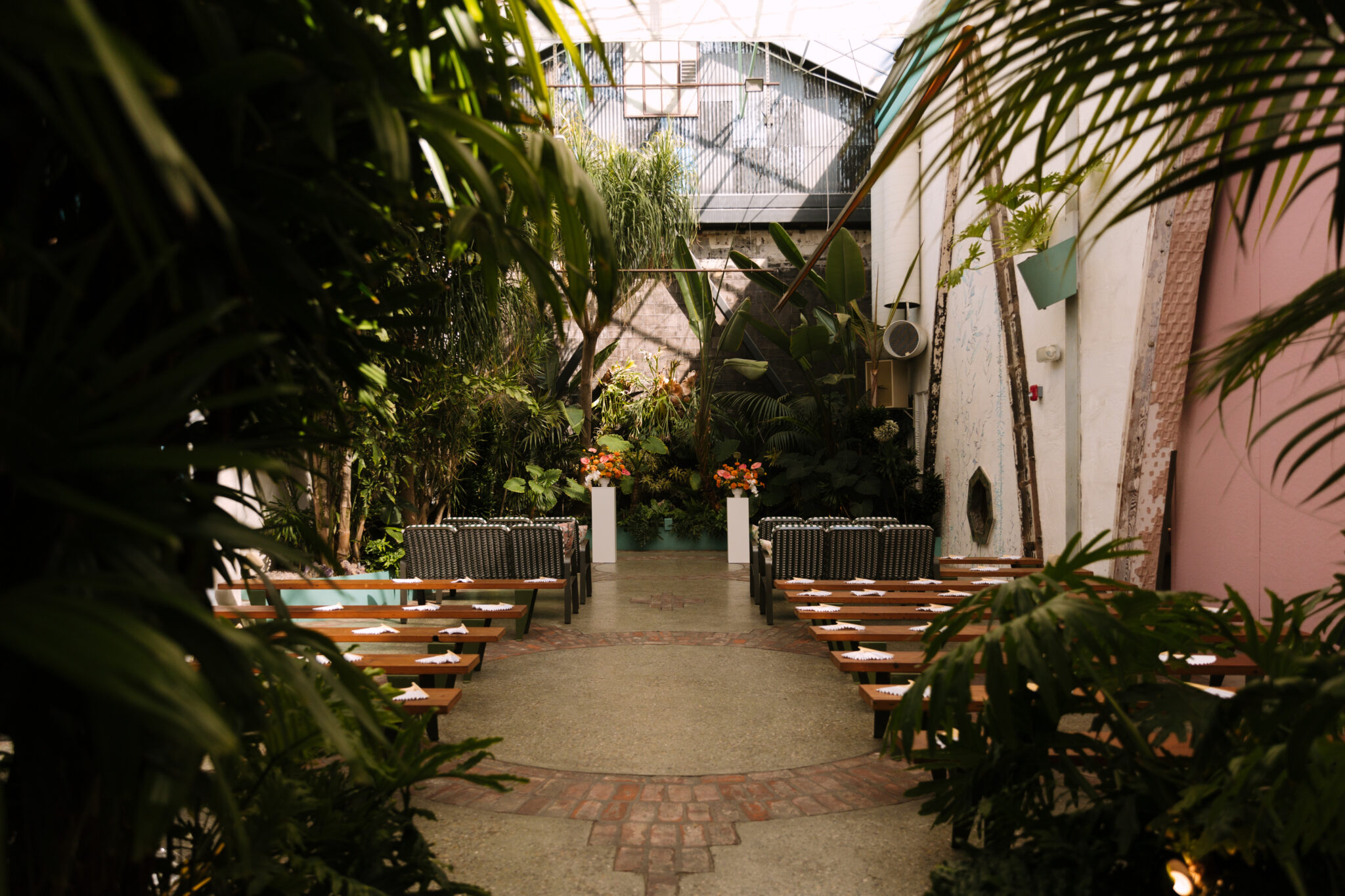 Elegant Grass Room DTLA Wedding - adamgriffinphoto.com